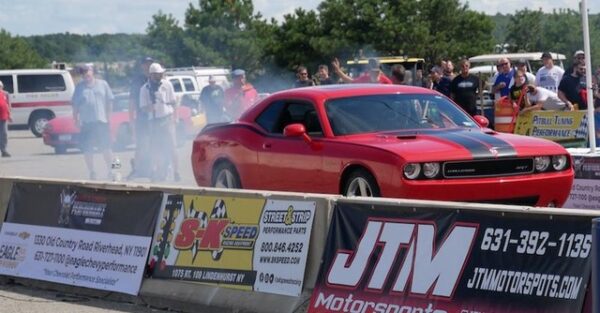 PHOTOS – Race Track Not Street